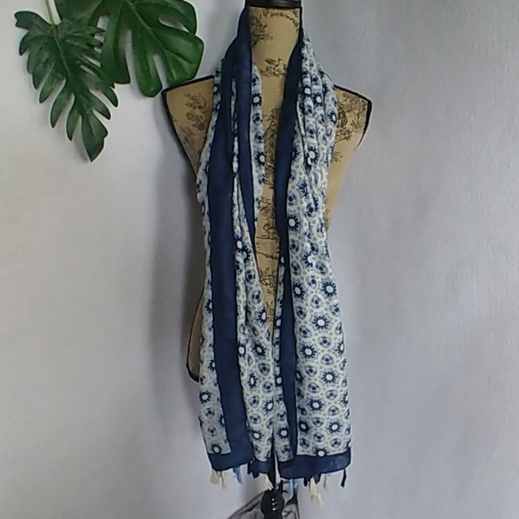 Accessories | Blue White Scarf With Tassels | Poshmark